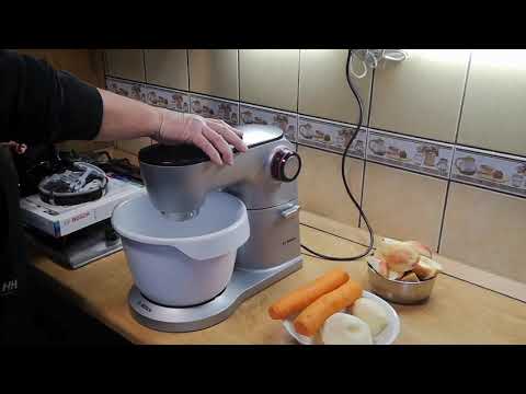 Bosch MUM9 (OptiMUM) robotgéppel és kockázóval: franciasaláta készítés ...