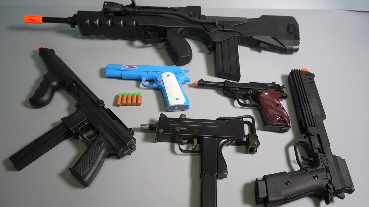 REALISTIC TOY GUNS - Airsoft Gun- FAMAS - Tec-9 - MAC-11 - P38 - Toy ...