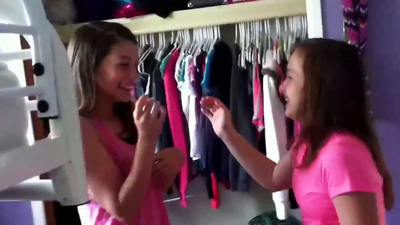 Slapping contest - YouTube