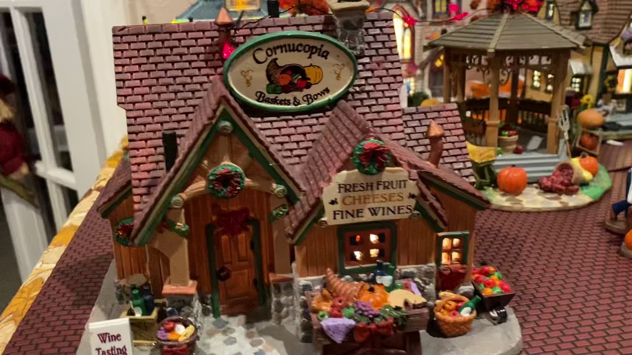 Thanksgiving Turkey Town Village - YouTube