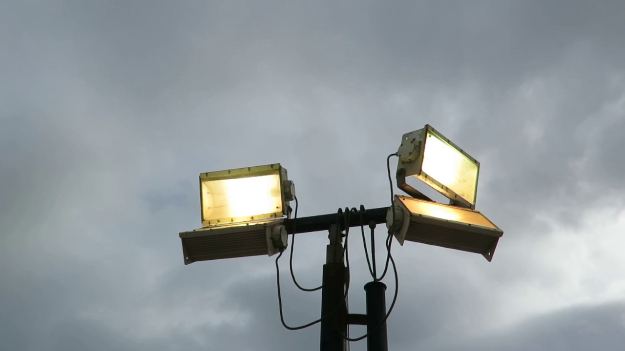 Lot 7 2007 Multiquip LT 12D NightHawk Towable Light Tower Has 6kw ...