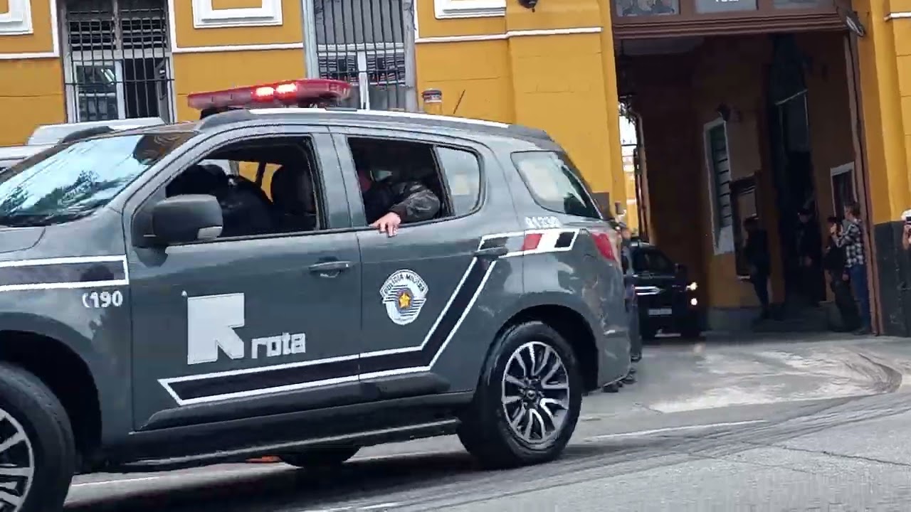 SAÍDA DAS VIATURAS ROTA 52 ANOS - YouTube