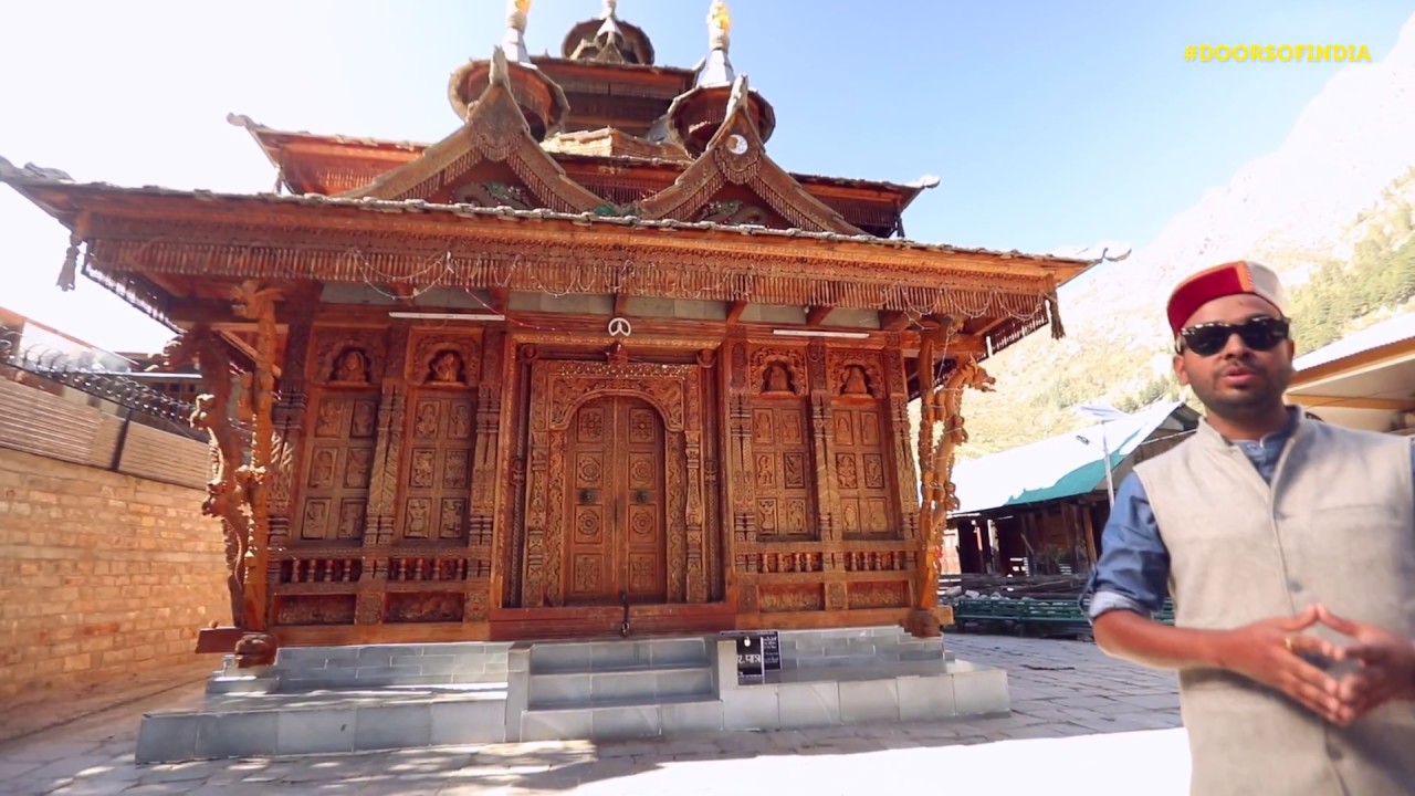 The door that unites all religions - Shri Badri Narayan Temple, Batseri ...