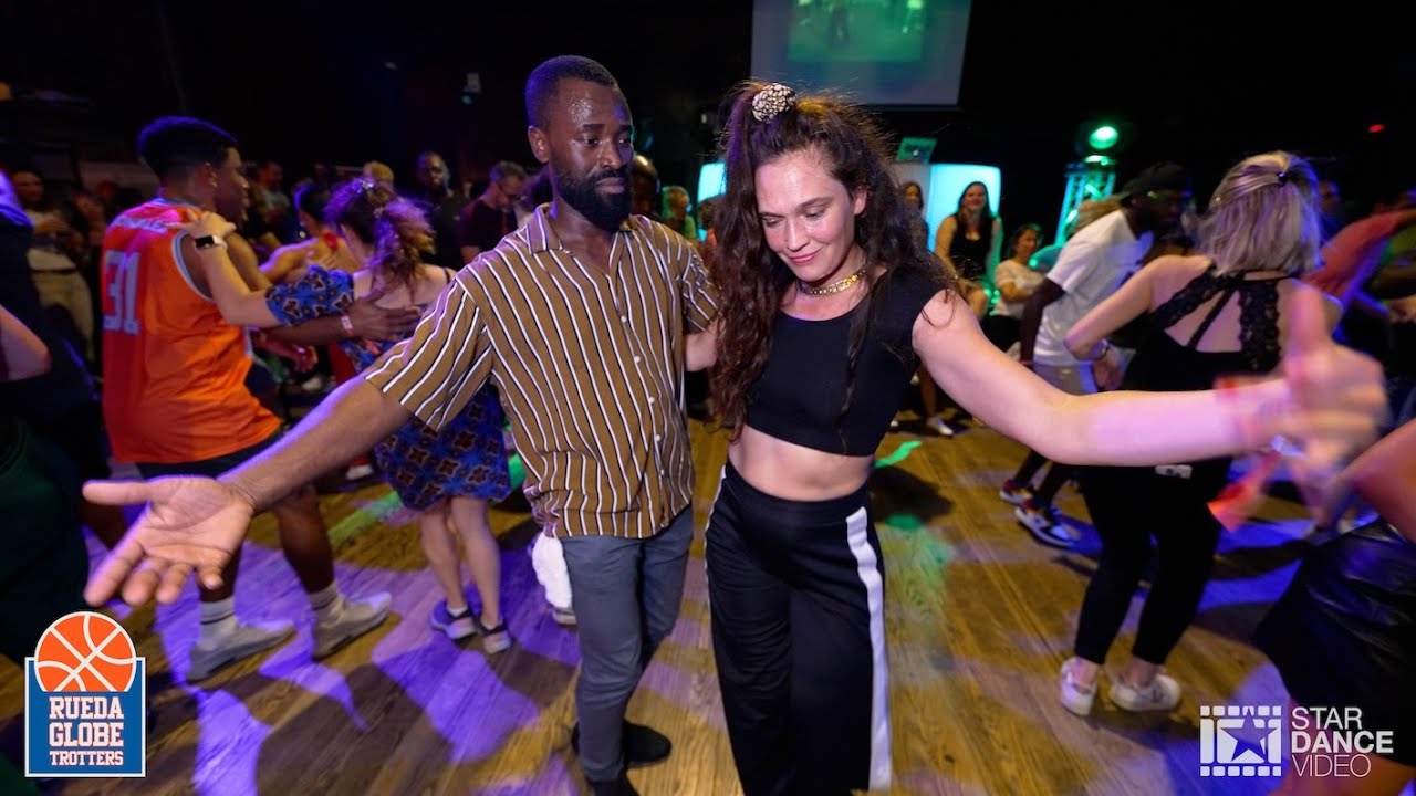 Kouamé Dancefloor & Sarah Herpin - social dancing @ Festival Rueda ...