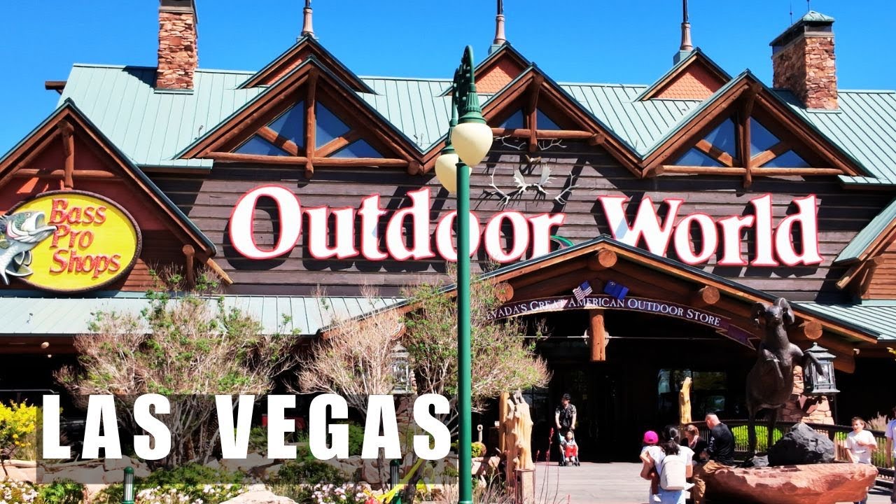 Outdoor World Bass Pro Shops & Silverton Hotel Walkthrough | Giant Fish ...