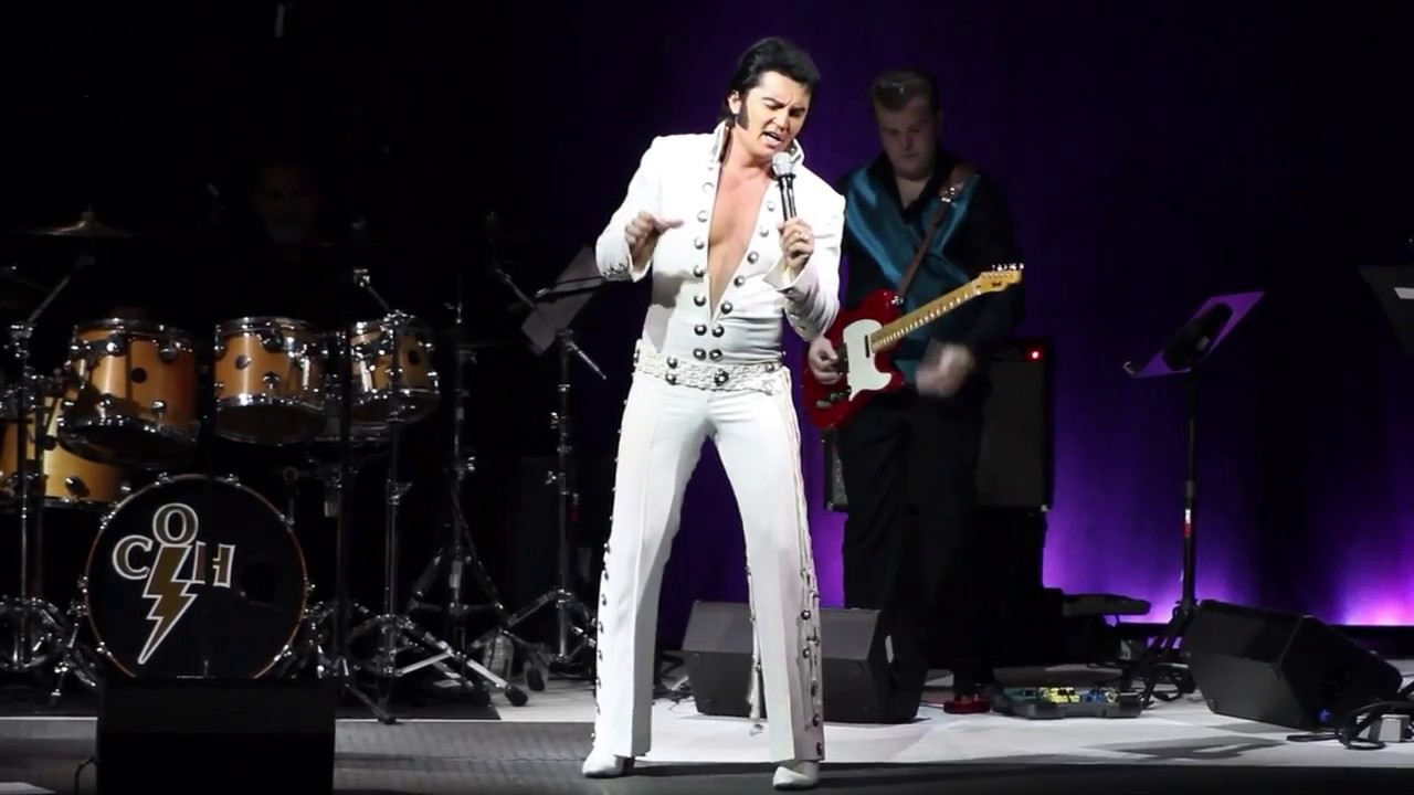 Cruise January 2017 Elvis Birthday Final Performances - YouTube