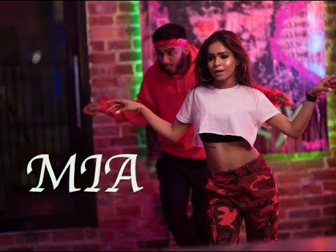 Mia - Bad Bunny ft Drake Dance - YouTube