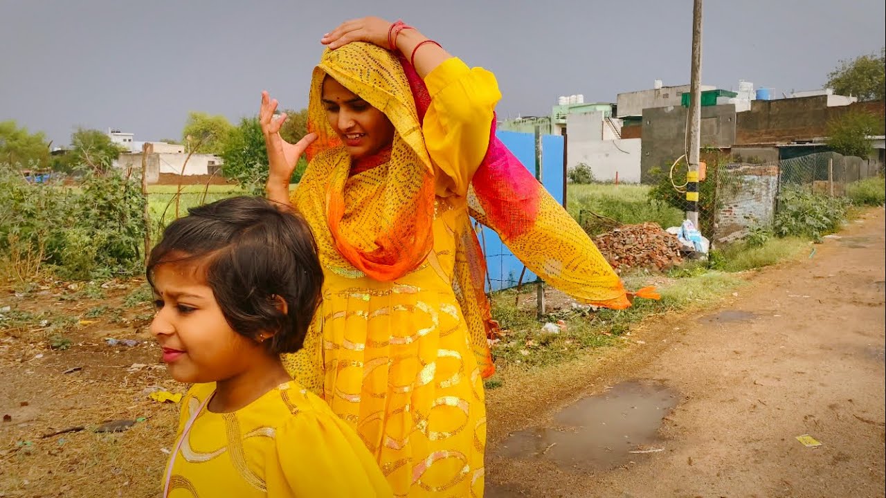 Barish ka mosam | travel in metro | Village - YouTube