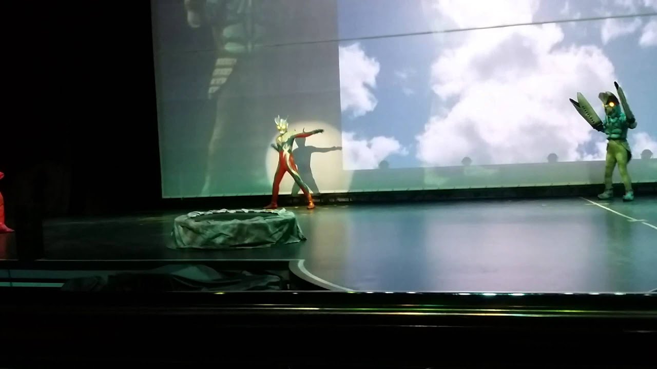 Ultraman Live Show In Genting 2015 Part 2 - YouTube