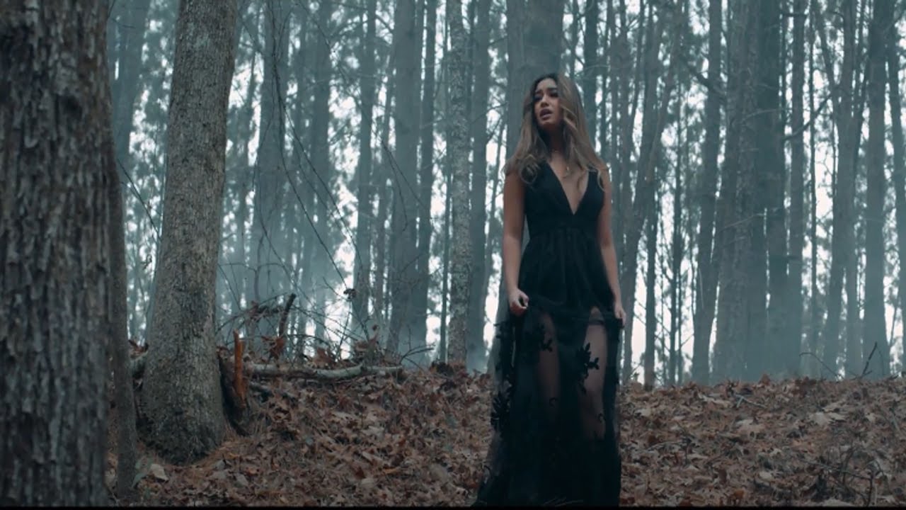 Michelle Rendon - Lost (official video) - YouTube