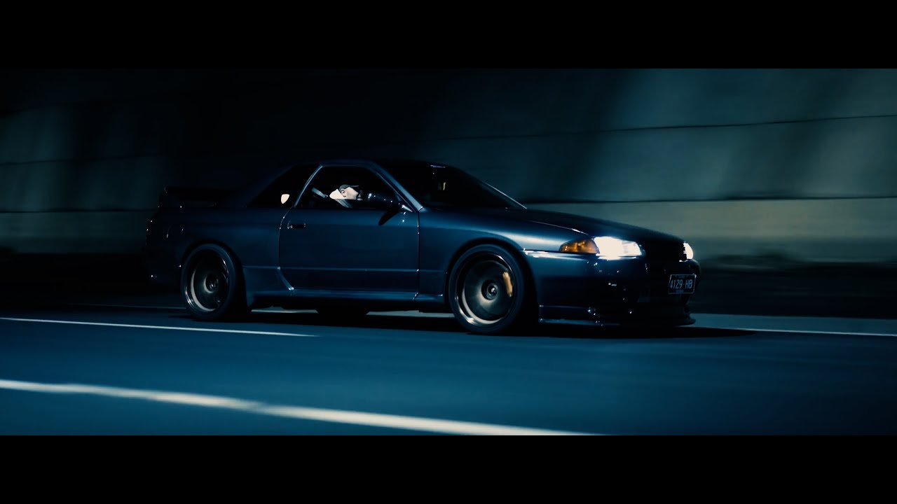 Nissan GT-R R32 Night Drive 4K - YouTube