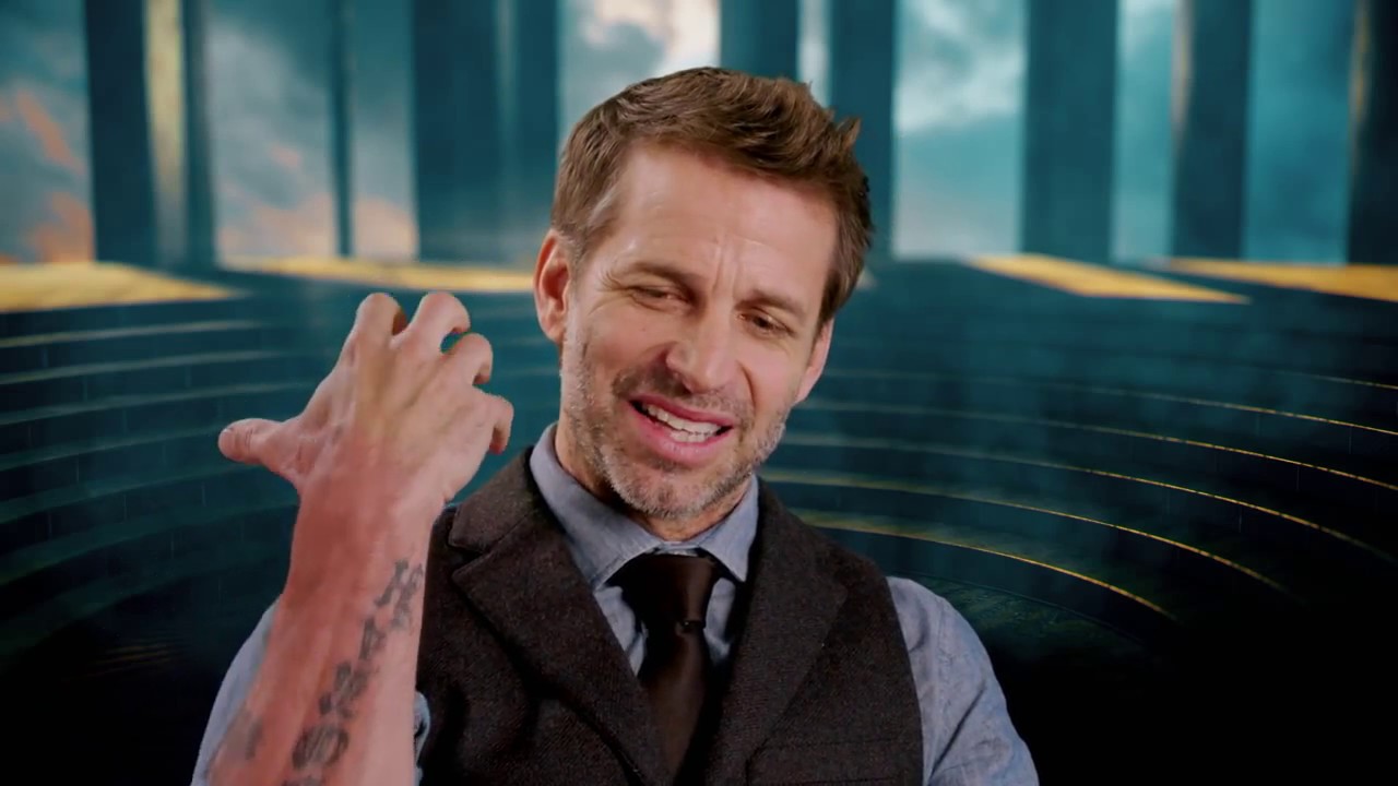 Wonder Woman Interview - Zack Snyder - YouTube