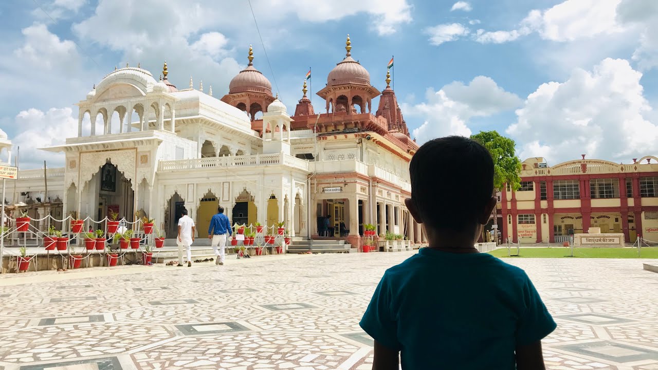 Shri mahaveer ji. Shri mahaveer ji temple. - YouTube