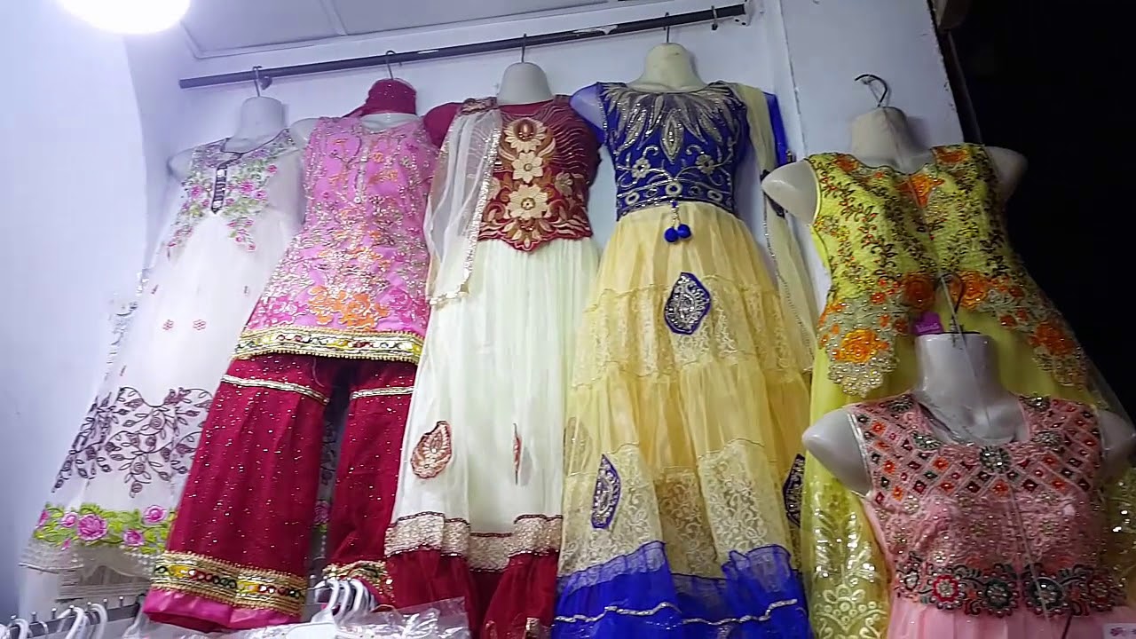 Cloth Bazar Gujranwala - YouTube