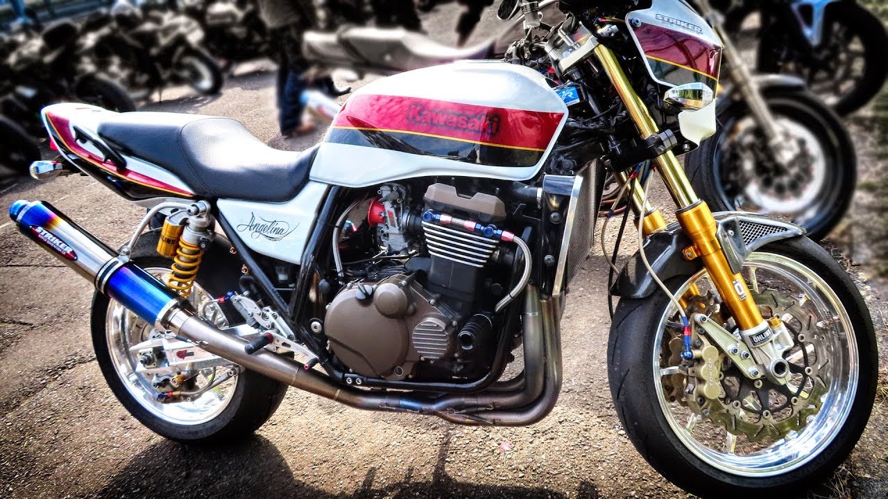 Kawasaki ZRX1200R FCR39 Custom Machine - YouTube