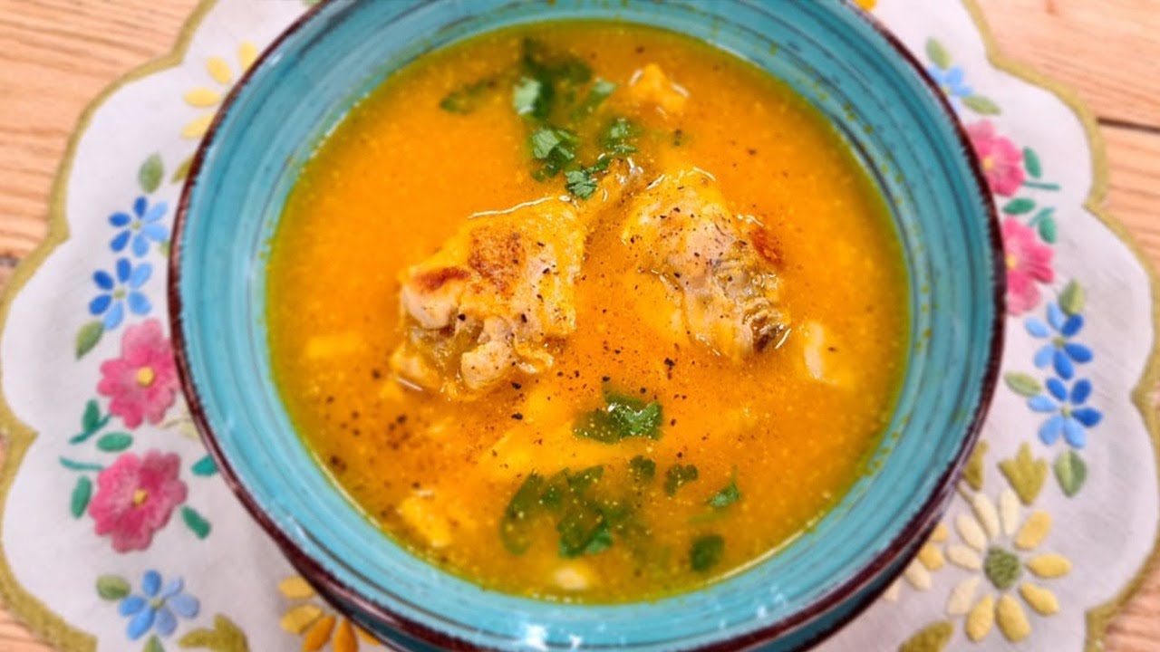 "Supë karote me krahë pule", si të gatuani recetën me shije të përsosur ...