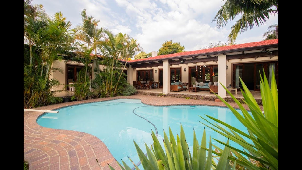 Beacon Bay - R 5 200 000 - YouTube