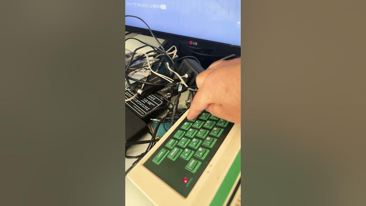 LAMBDA 8300 - YouTube