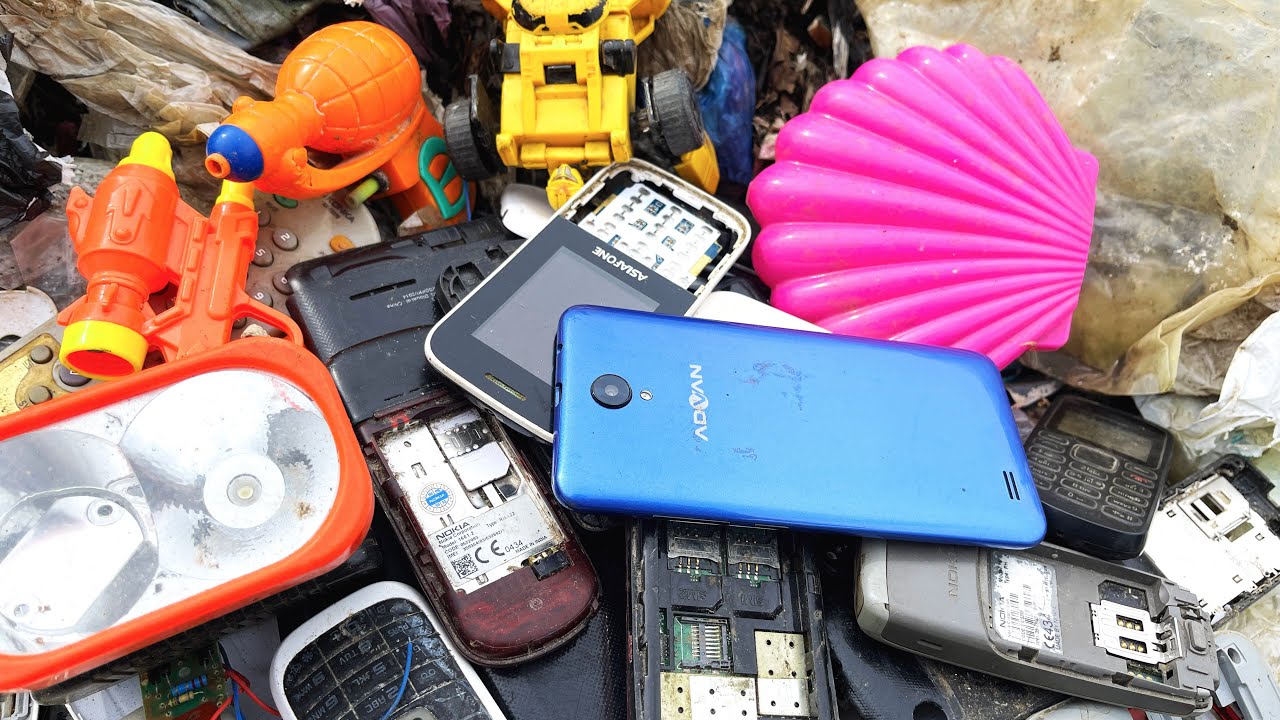 Look for used phones in landfill || old touch phone restoration - YouTube