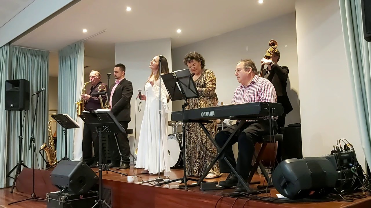 SMILE - The Ruby Page and The Joe Roberto Jazztet - YouTube