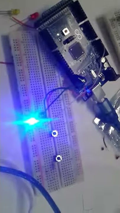 Semaforo de led con arduino - YouTube