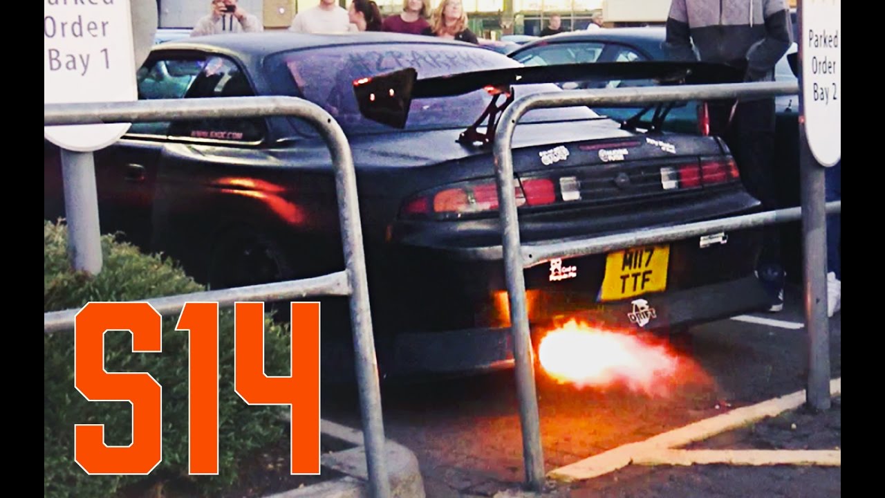 Nissan Silvia S14 shooting Flames! - YouTube