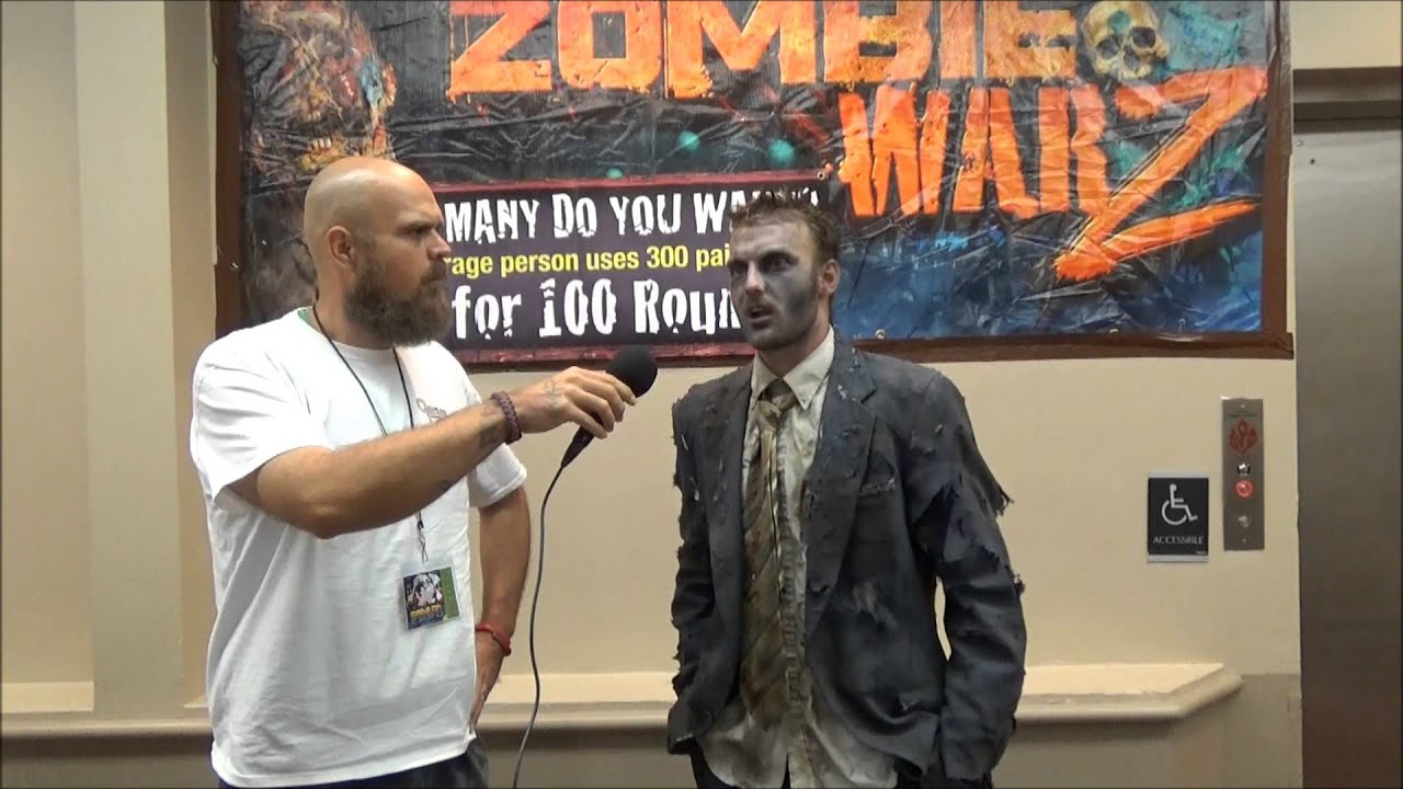 AZ Game On Expo: Vendor Zombie Warz - YouTube