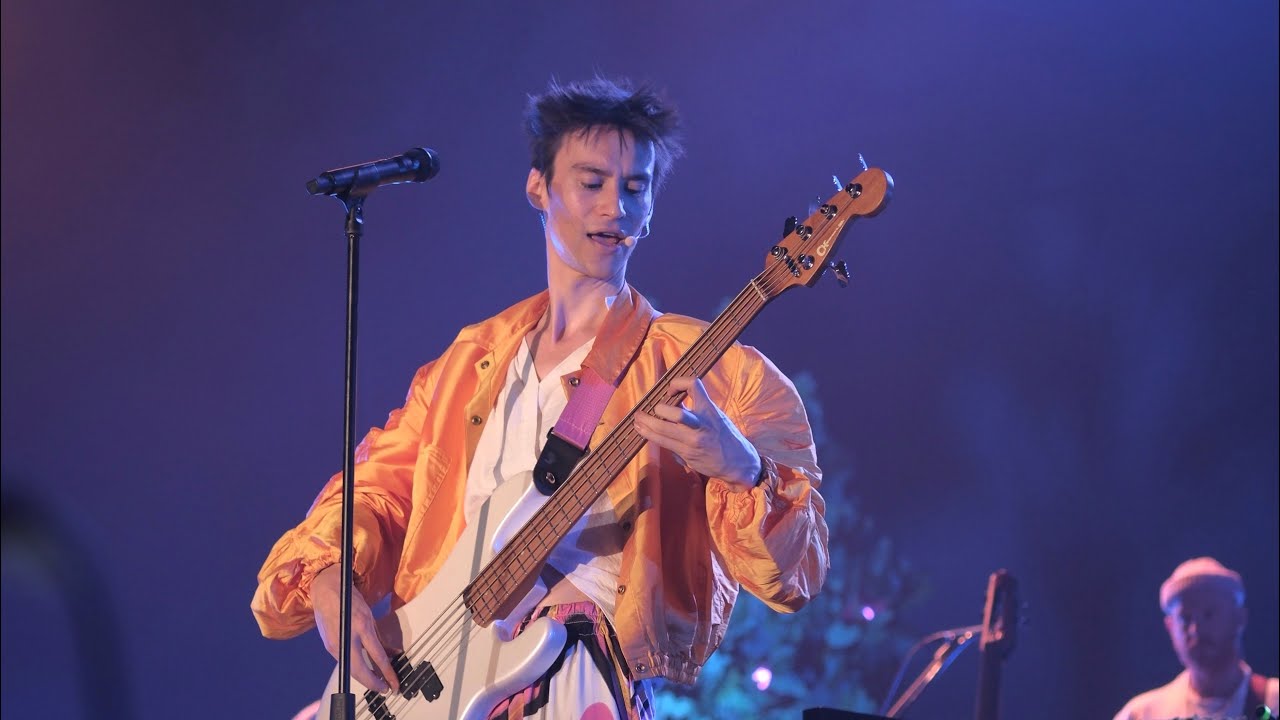 Jacob Collier - Somebody To Love (Queen), Indonesia Pusaka (Ismail ...