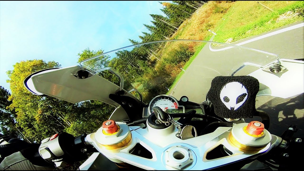 BMW S1000RR cornering ride hard #Schwarzwald - YouTube