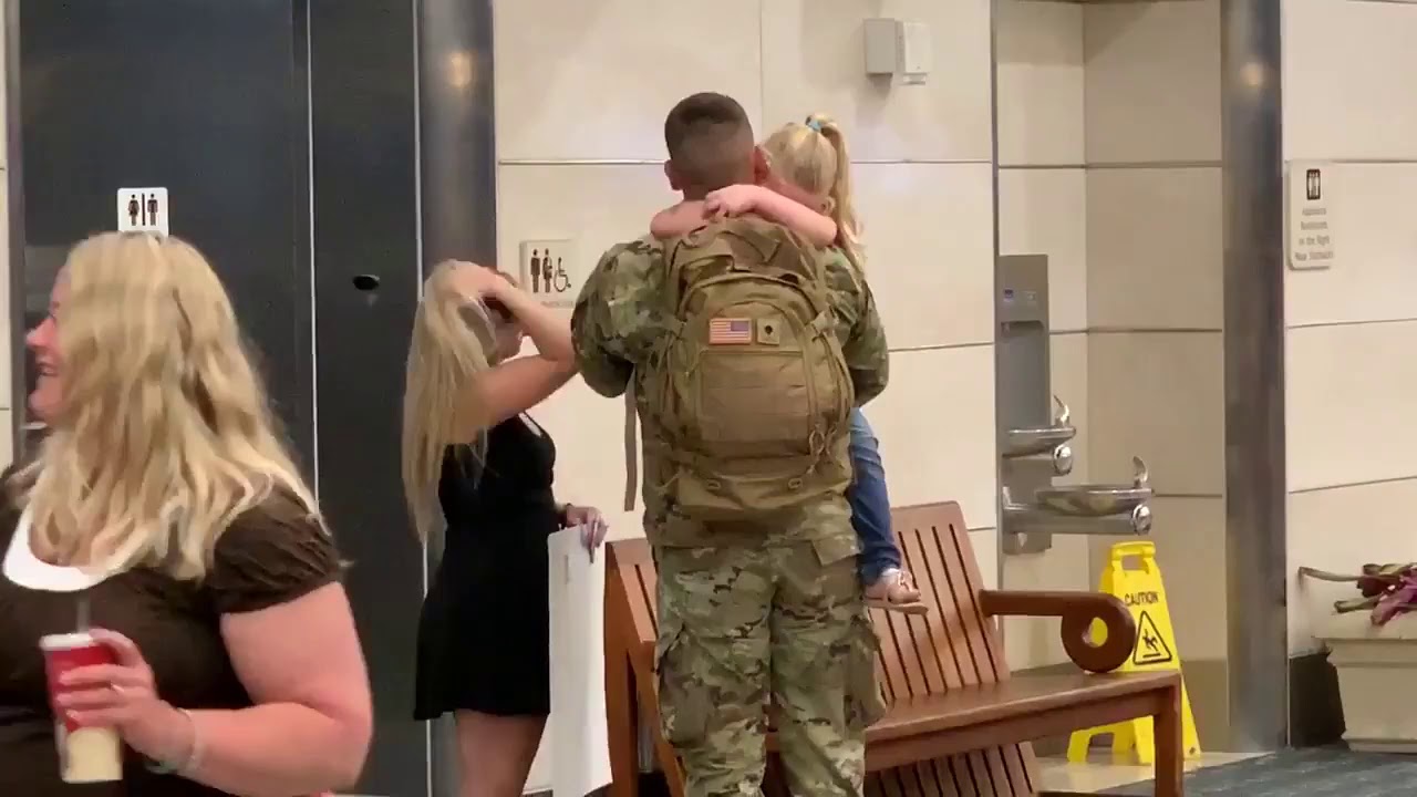 Soldier Coming Home Airport