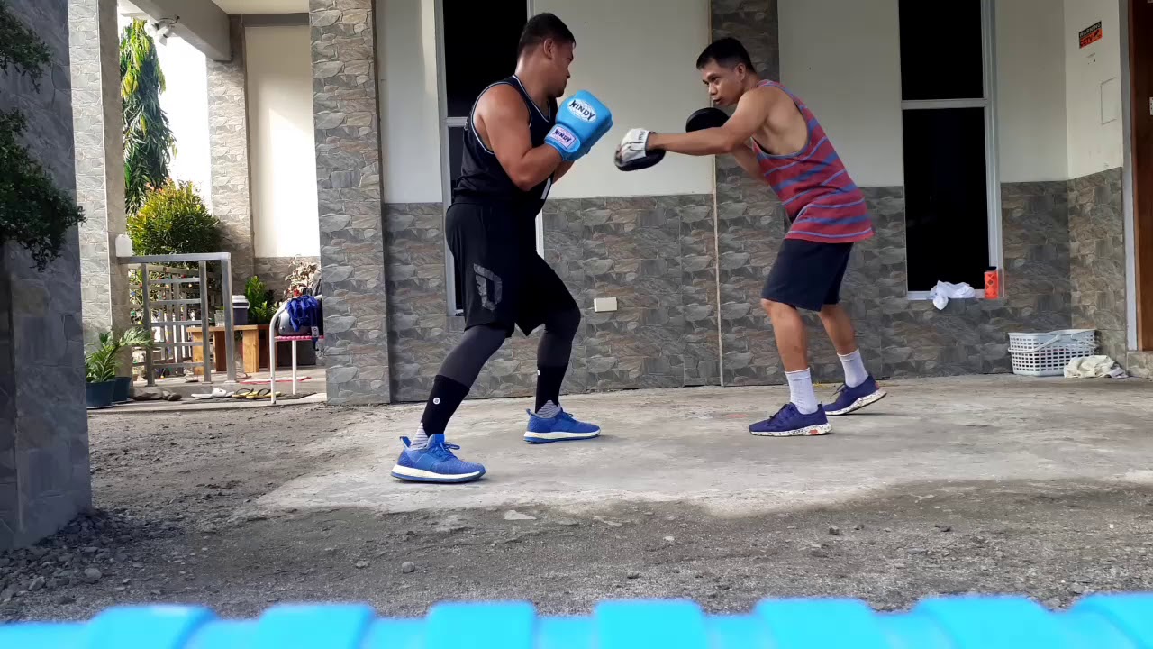 Boxing combos for focus mitts vlog#60 - YouTube