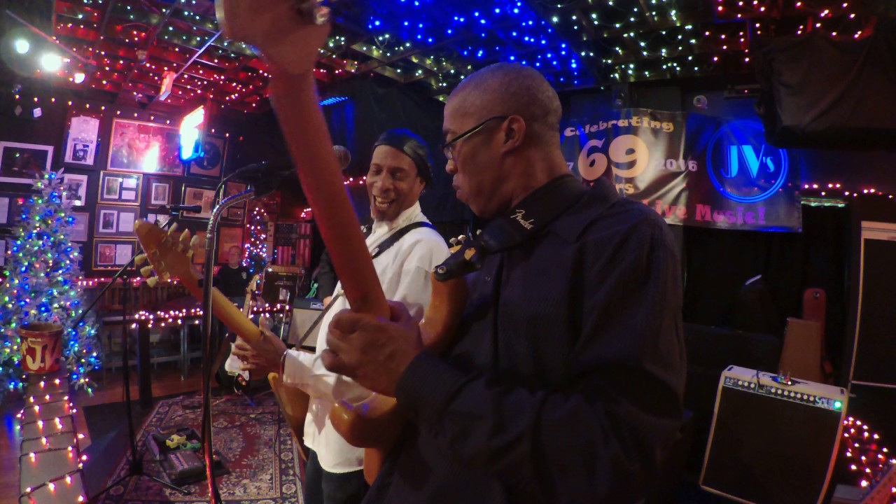 003 Gary Brown w/Linwood Taylor Band 1/1/17 - YouTube