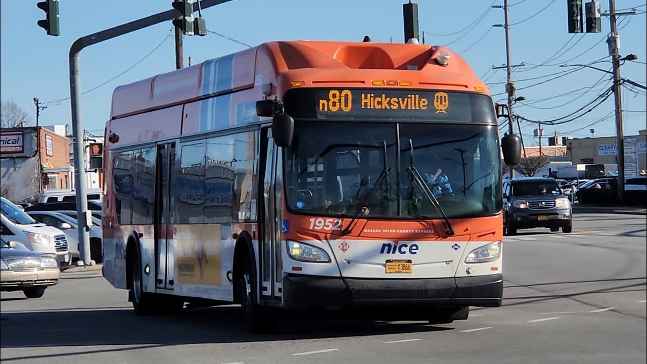 NICE Bus: 2016 New Flyer XN40 Xcelsior #1952 & 2021 Gillig BRT+ #2074 ...