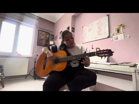 Caddeler rüzgar gitar konu anlamı #gitar #caddelerderüzgar  #müzik #like #guitar #keşfet #music 