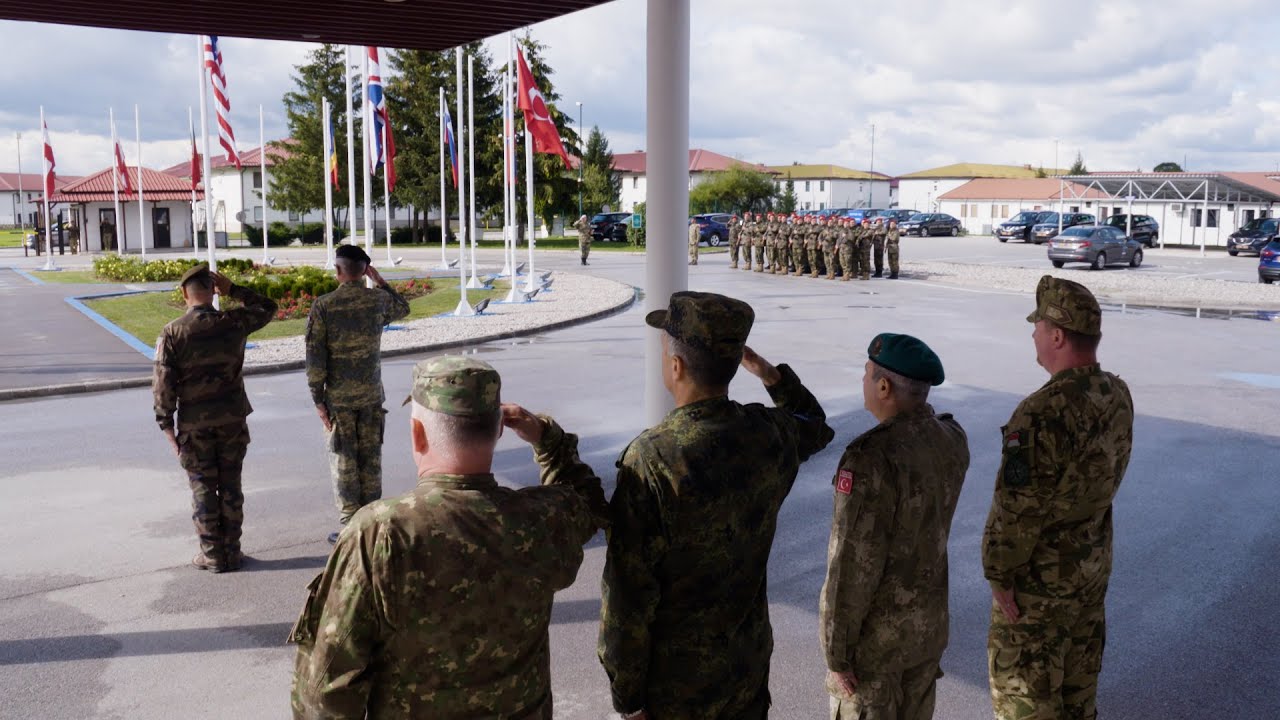 Visit of the new Operation Commander of EUFOR Op Althea Lt General ...