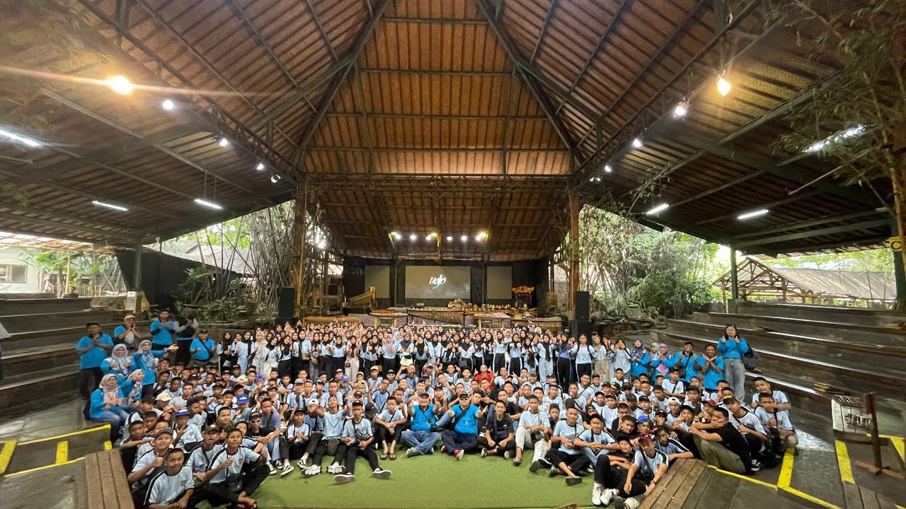 Study Tour Bandung Jakarta - YouTube