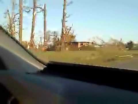 EF-5 Tornado Damage in Tanner, AL 4/27/11 - YouTube