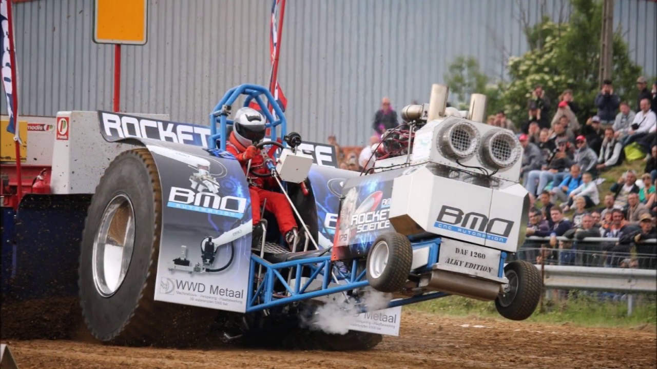 BMO Rocket Science Bernay 2017 - YouTube