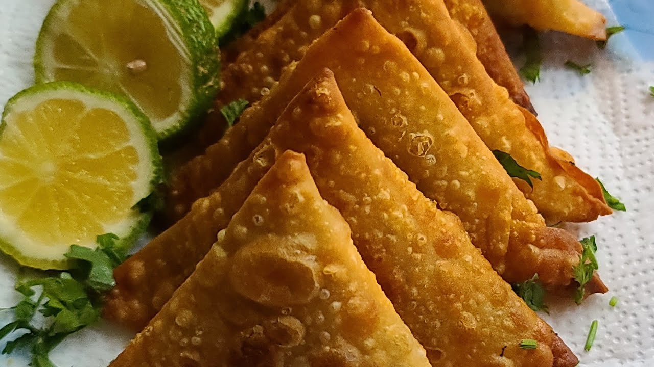 How to make samosa for a beginner/simple recipe of samosa /jinsi ya ...