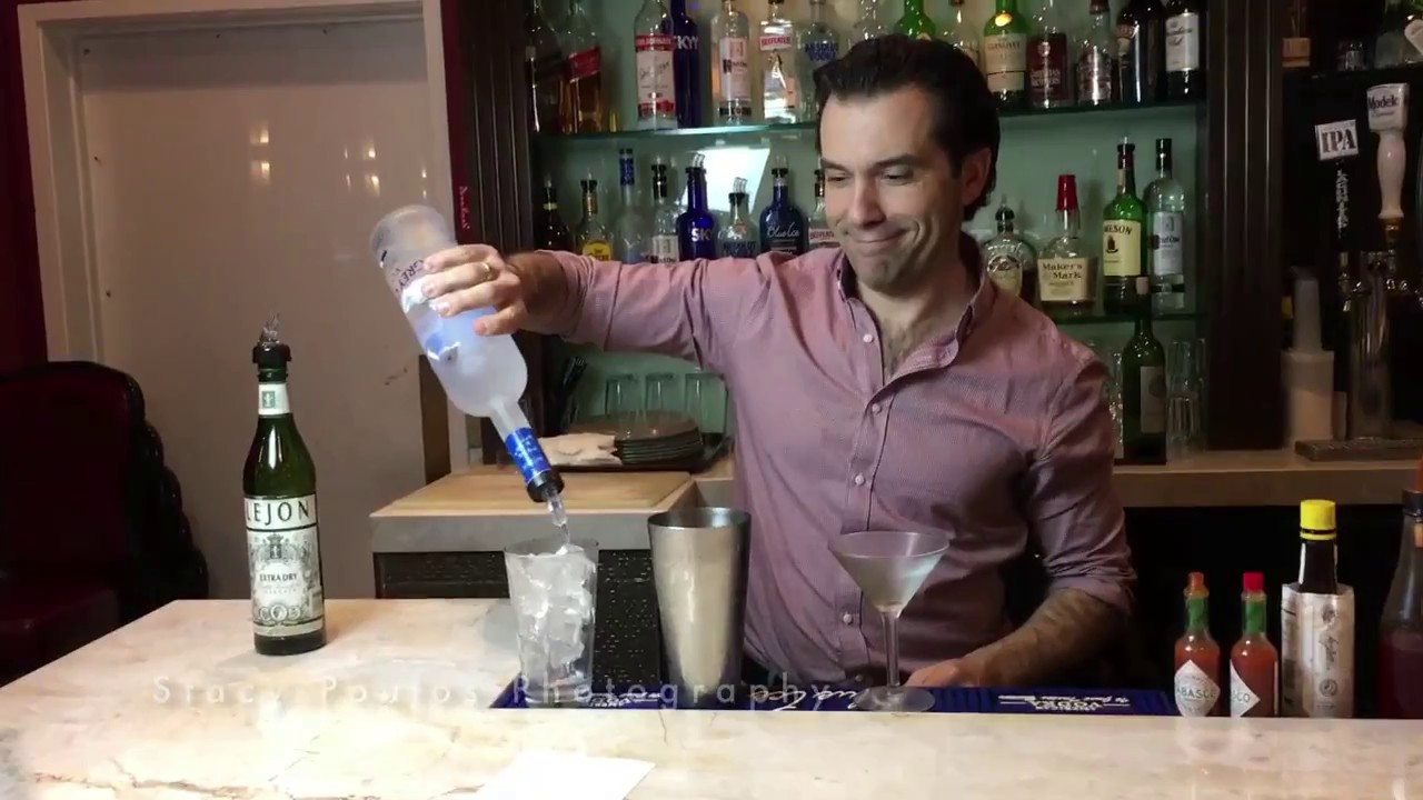 Elio's Full Bar Featuring a Martini @ eliosdining.com San Leandro CA By ...