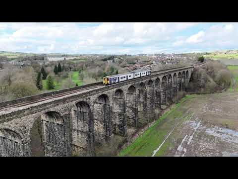 Stunning - Northern 150 over Penistone Viaduct - YouTube