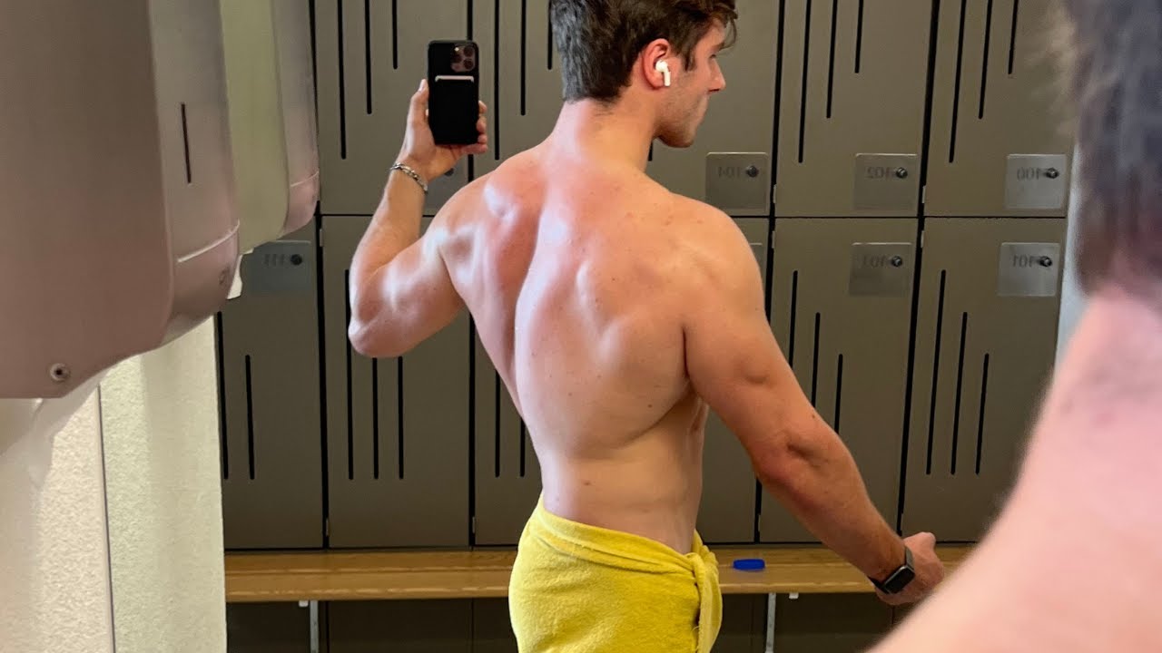 Build A Massive Back Training Explained Youtube