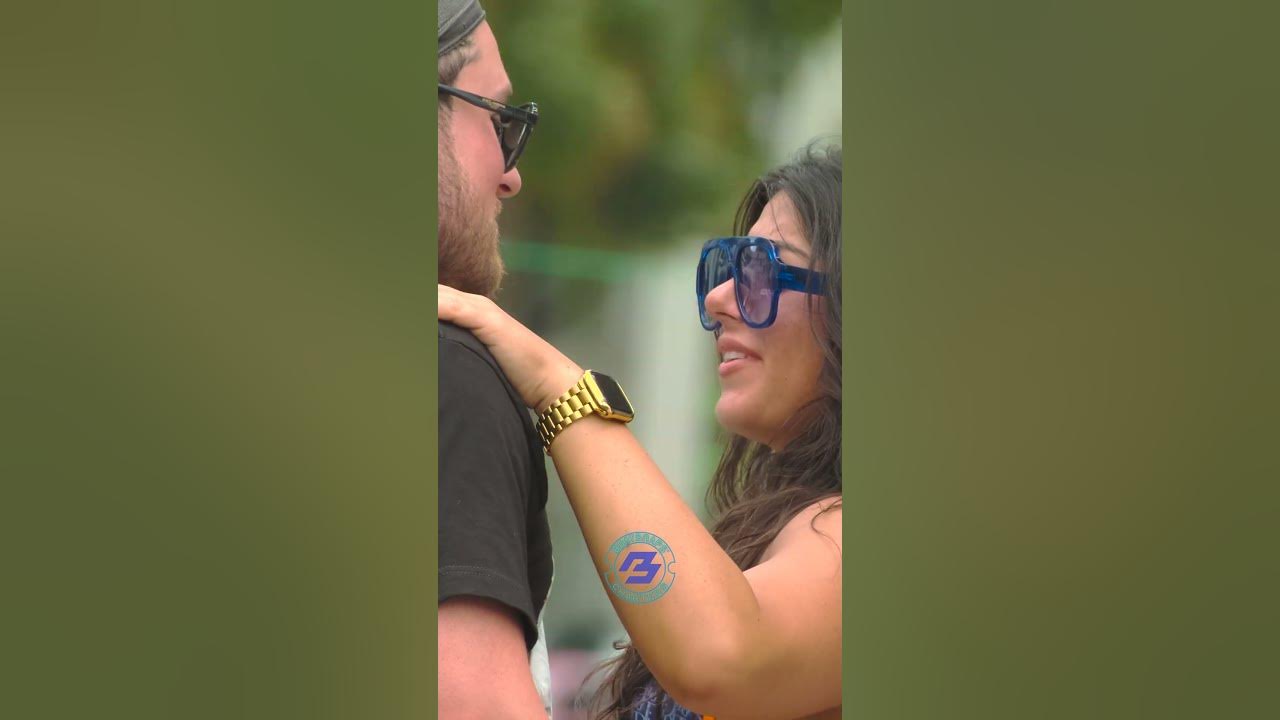 The way she looks him! #shorts - YouTube