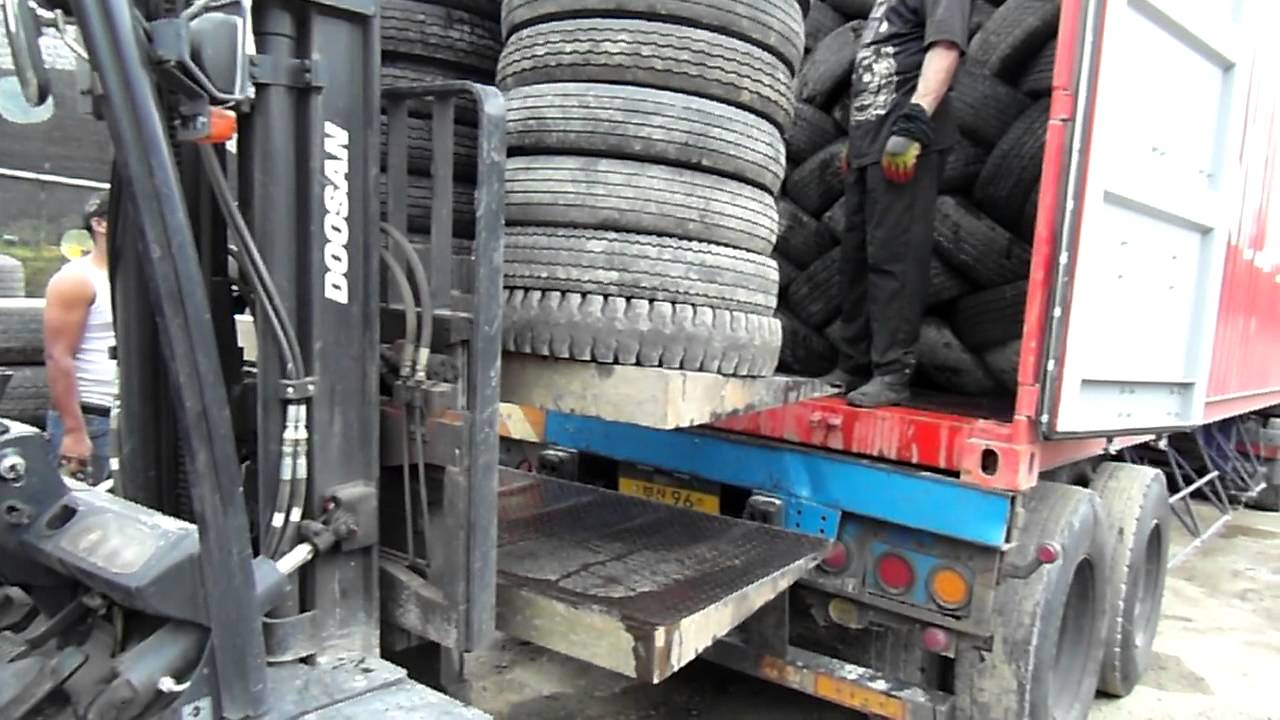 USED TYRES LOADING 131007 3) - YouTube