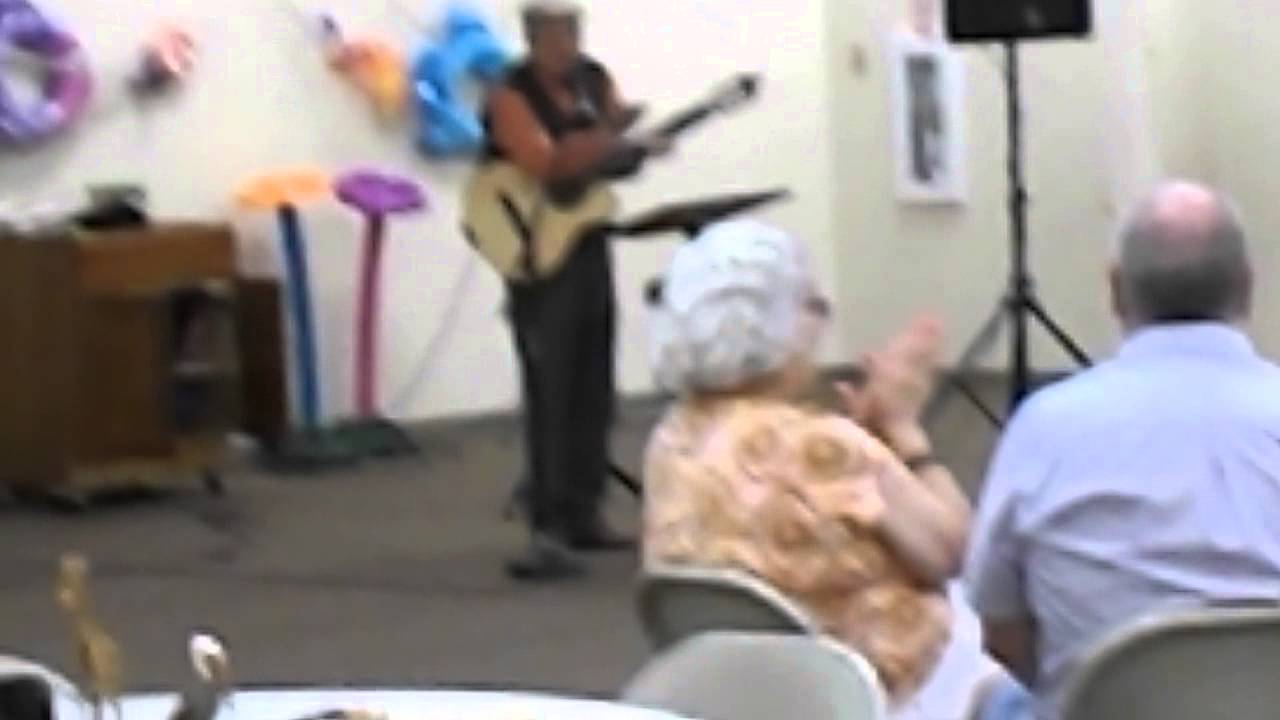 Ammons Family Reunion 2015 Ronnie Evans Guitar - YouTube