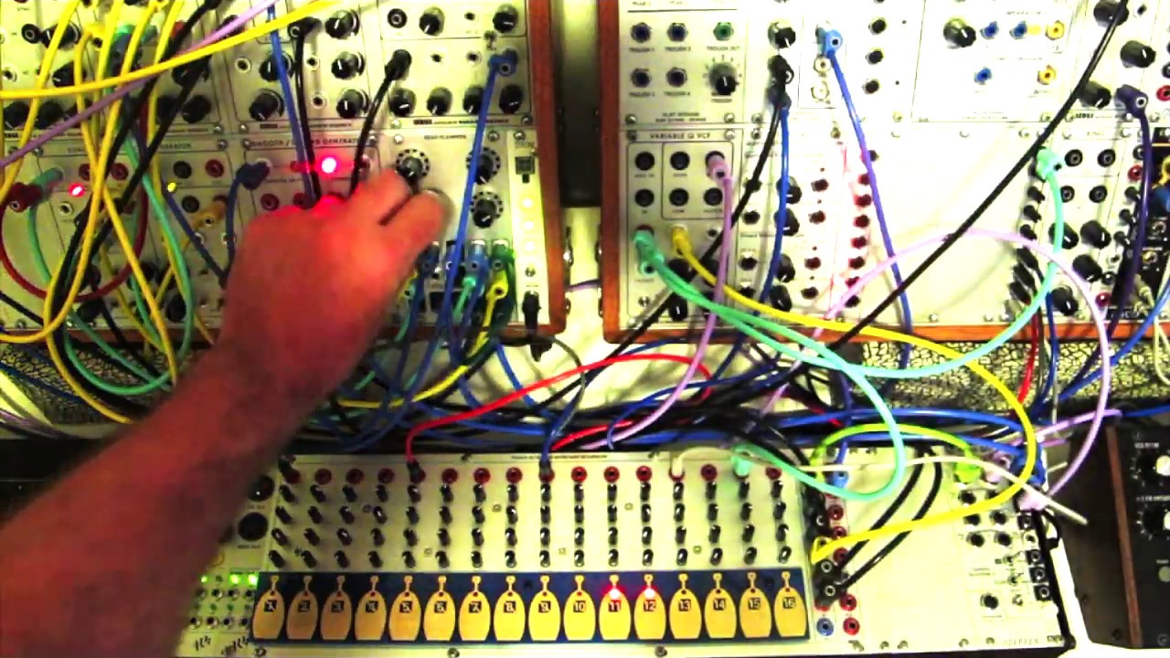 Electric Feels Of The TKB - Eurorack Serge Modular - YouTube
