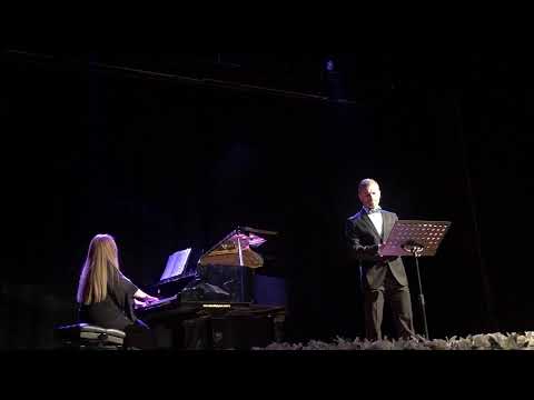 Küçelere Su Sepmişem-Fikret Amirov