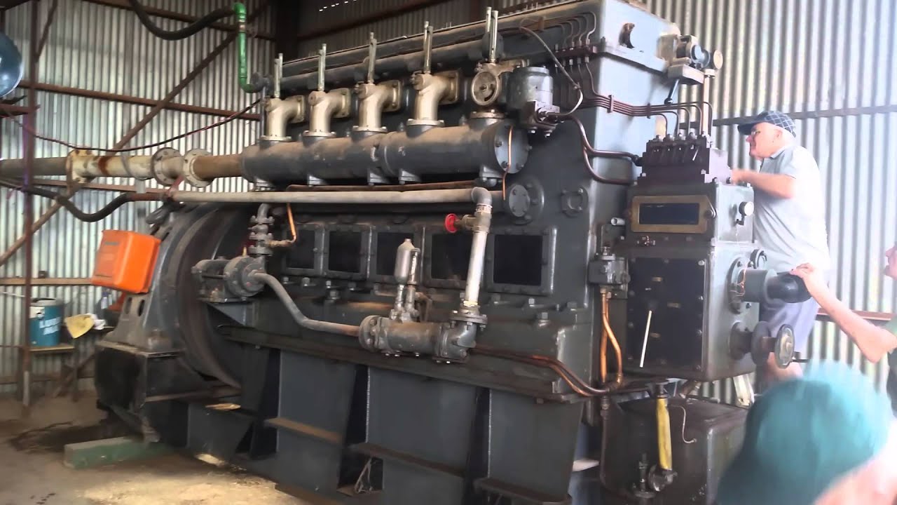 Crossley Engine - YouTube