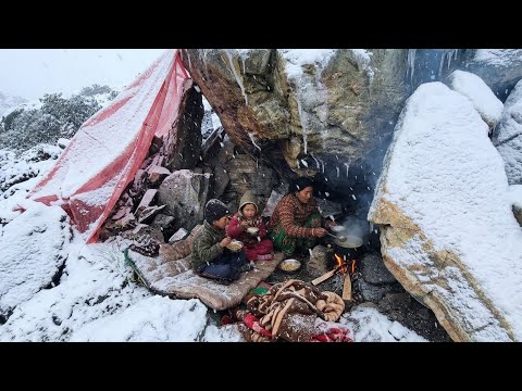 Inside Dolpa’s Coldest Region | A Family’s Real Experience Living in Nature, Caves & Tents🌧️🌧️🌧️