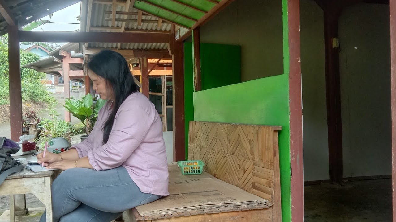 public agent on street java - YouTube